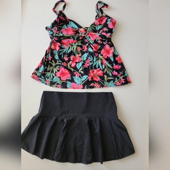 Coco Reef | Swim | Red Black 2 Pieces Swimsuit | Poshmark